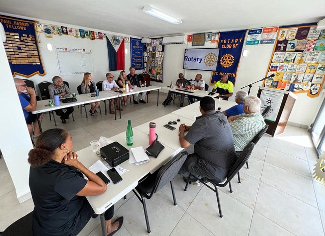 KPSM endorses Rotary Club of St Maarten road safety project - 721news ...